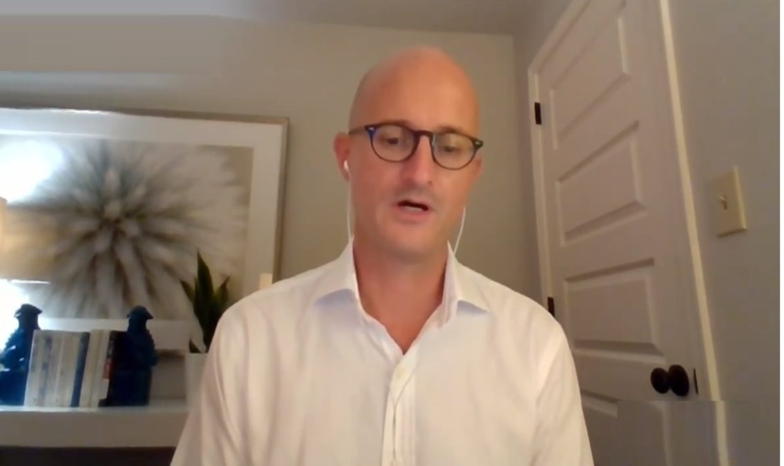 "Bitcoin é inútil", diz economista-chefe do Instituto de Finanças ...